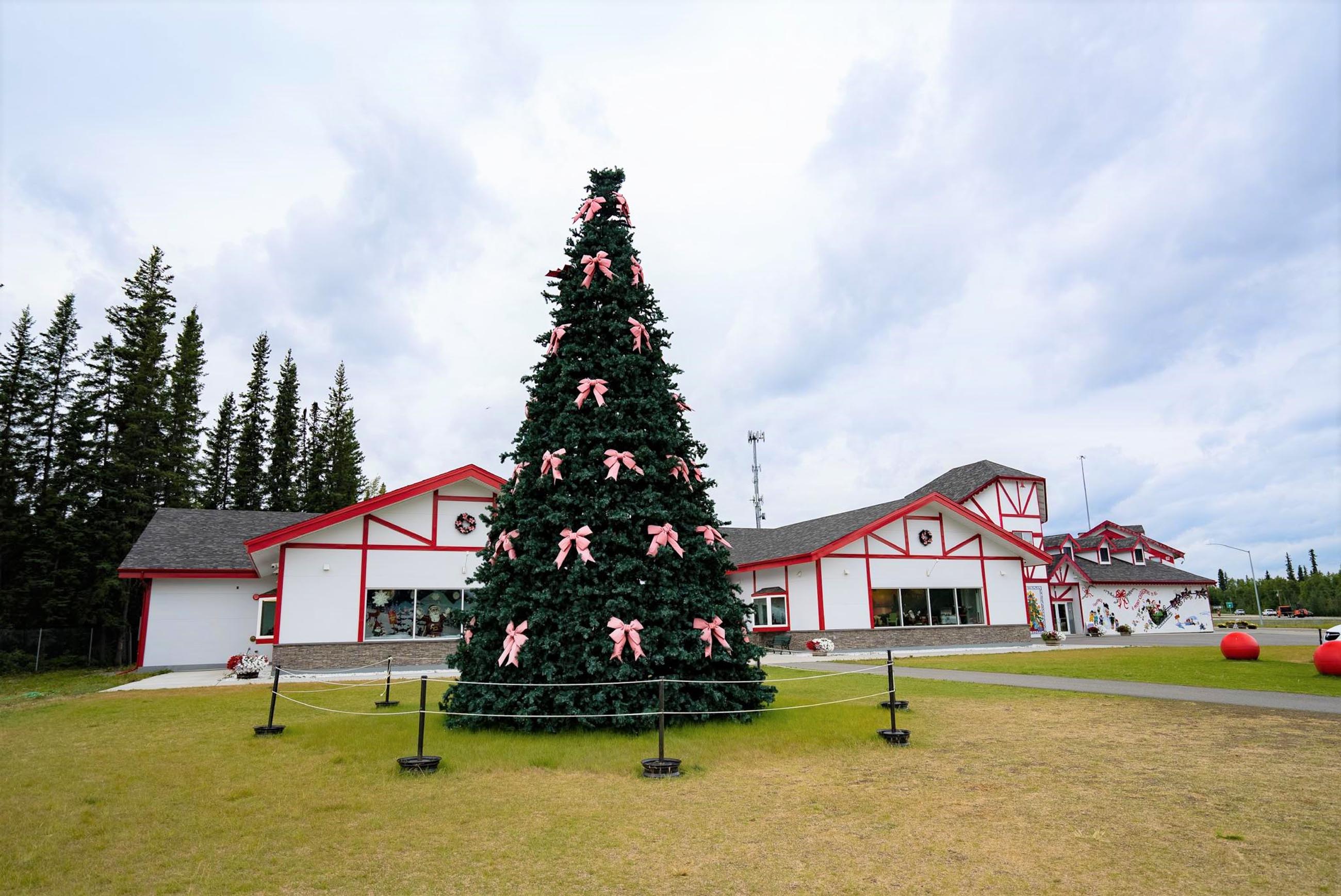 North Pole, AK | Things to Do, Recreation, & Travel Information ...