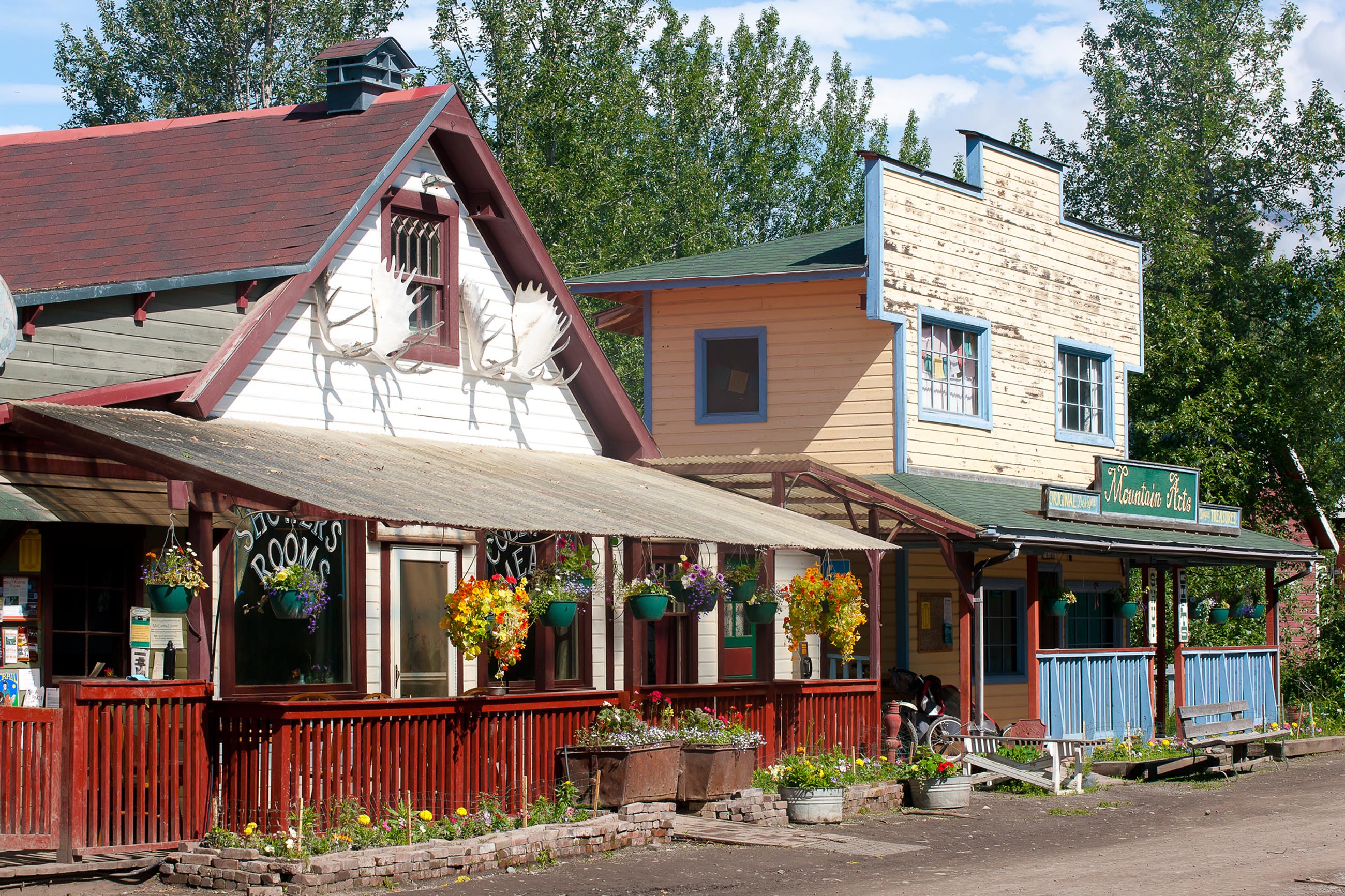 A Local's Guide to McCarthy & Wrangell St-Elias National Park ...
