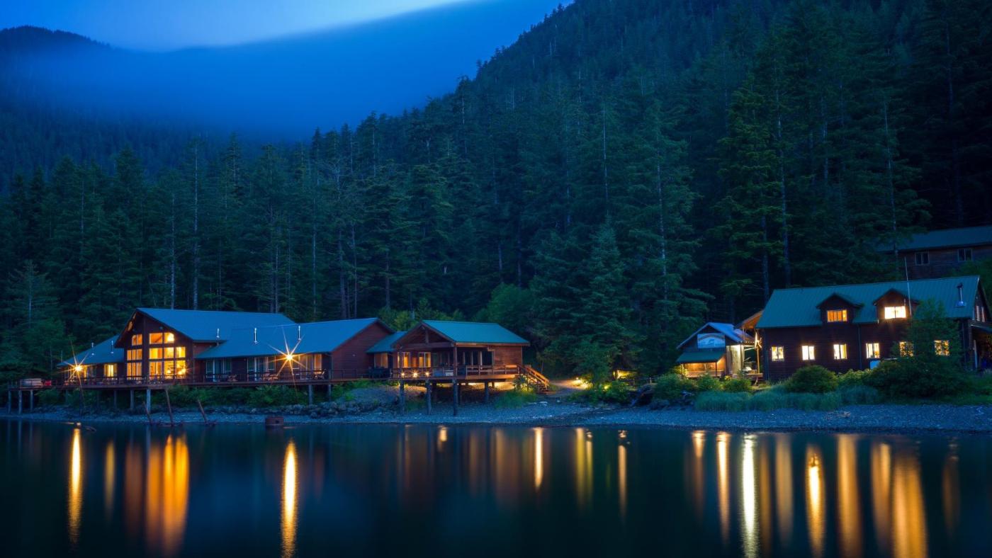 Alaska Wilderness Resorts: Where Luxury Meets Adventure | Travel Alaska
